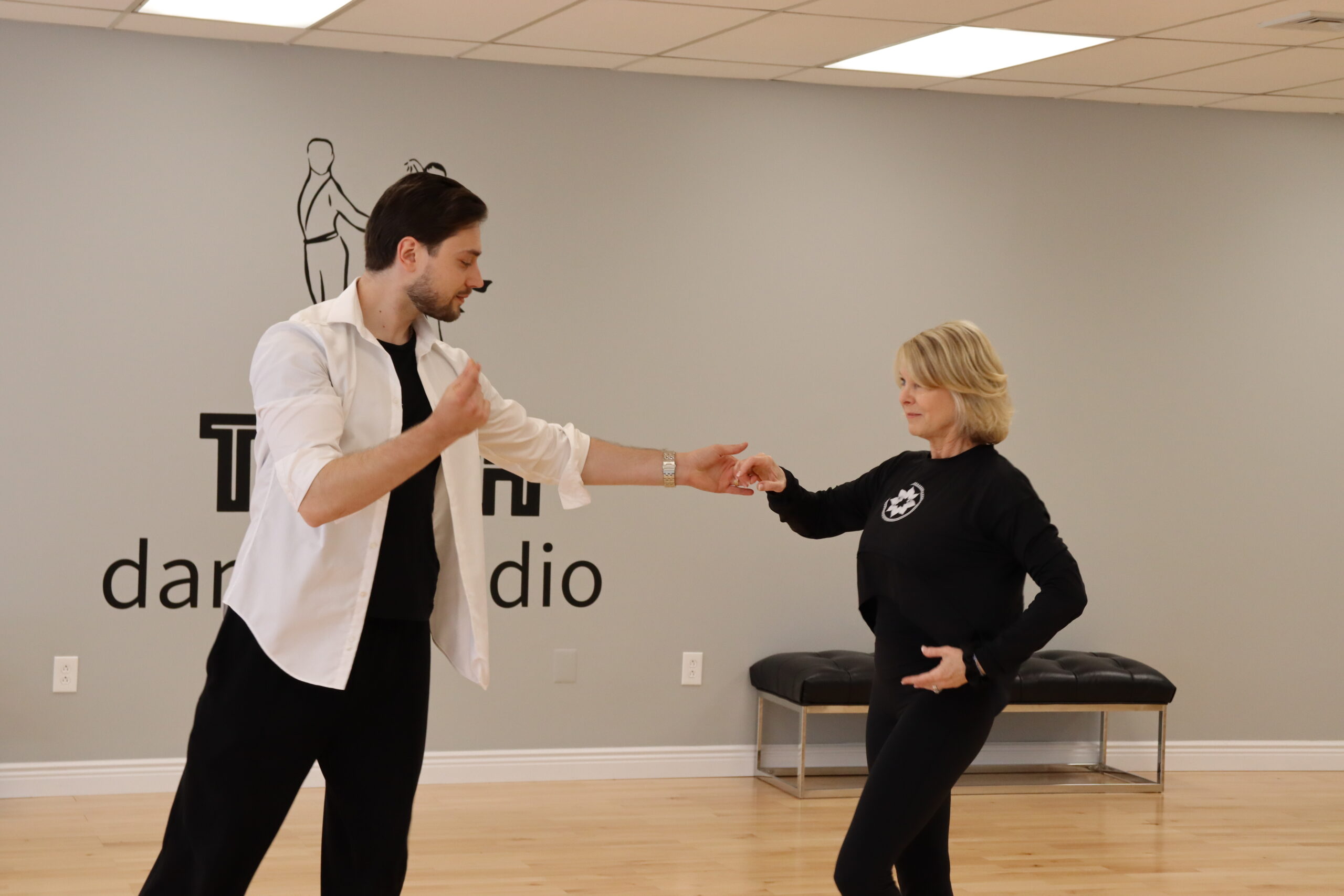 The Health Benefits of Dancing; Mind & Body Connection | The Ballroom ...